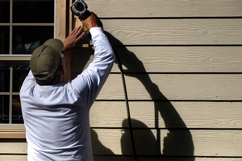 Expert Siding Contractors | Get Roof Siding Services - Arocon